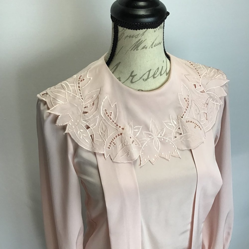 Vintage, Michelle Stuart, - Gem